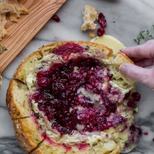 Baked Cranberry Brie Bread Bowl (VIDEO!) - Fox and Briar
