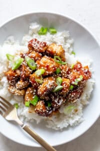 Easy Sesame Chicken Recipe - Fox and Briar