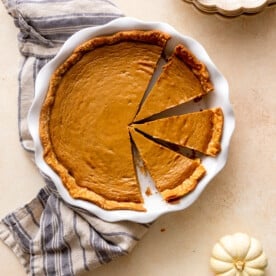 Easy Pumpkin Pie - Fox and Briar