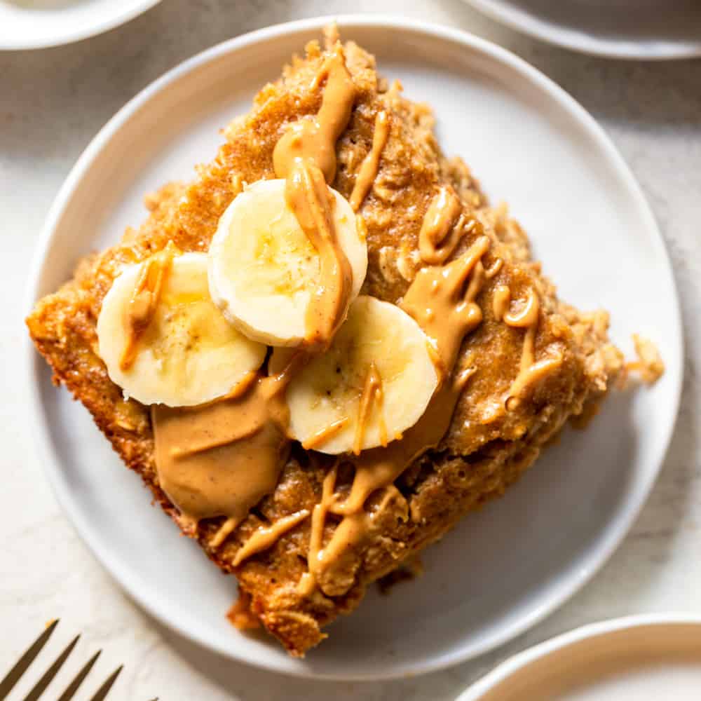 Peanut Butter Banana Baked Oatmeal - Fox and Briar